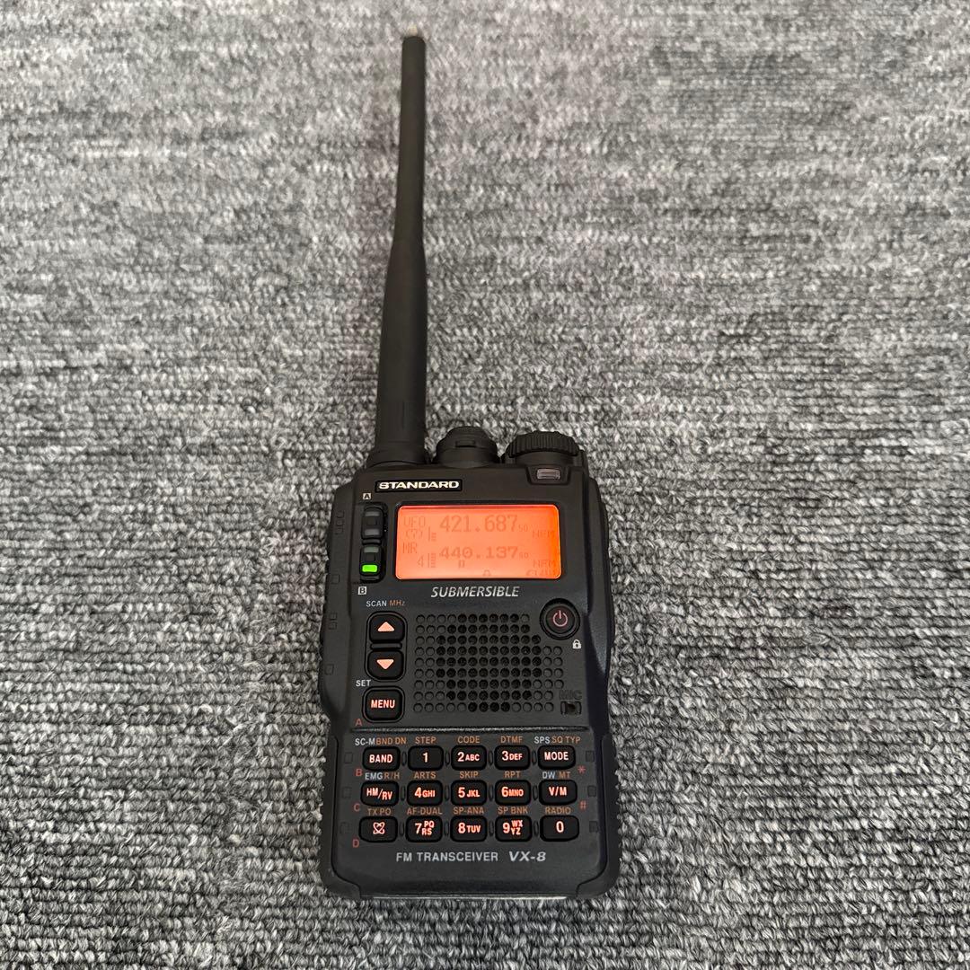 VX-8 FMトランシーバー ケース•充電器付き