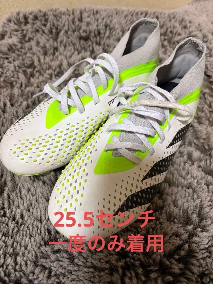 adidas Predator サッカーシューズ