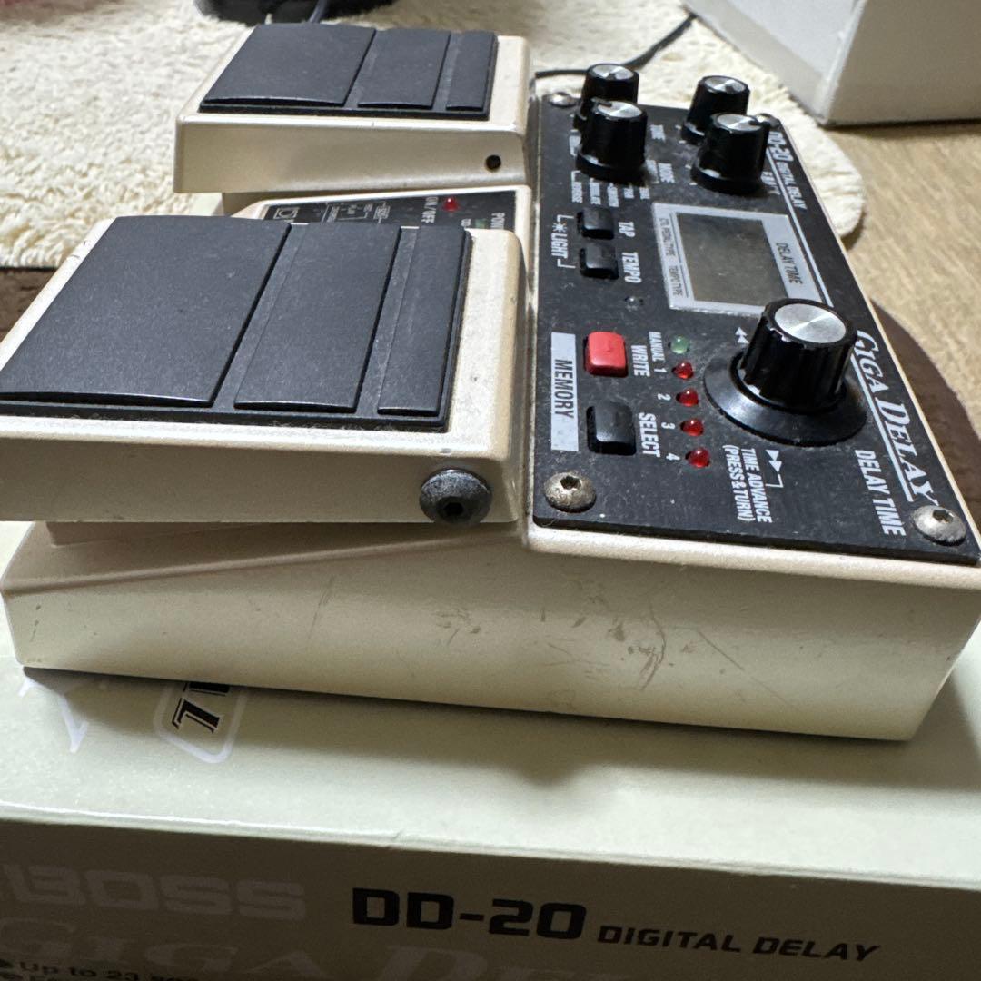 BOSS DD-20 デジタルディレイ　箱付き