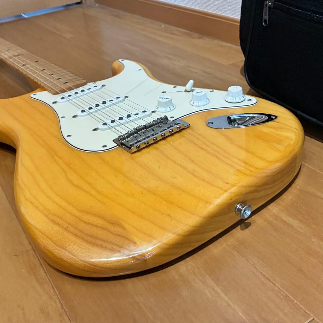 Fender Classic Stratocaster 確認済 ギター ストラト