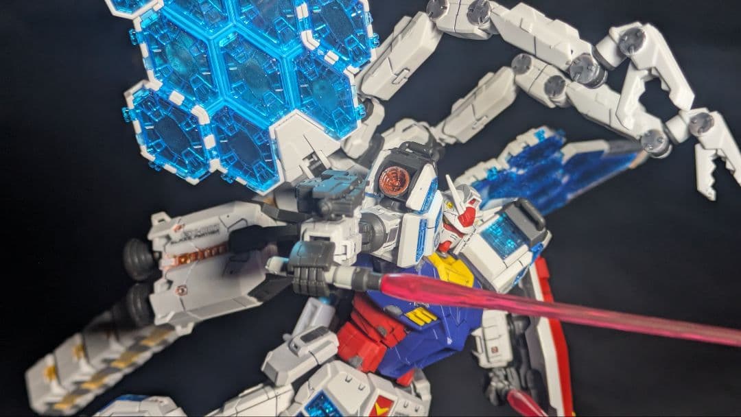 万博ガンダム 塗装済 ガンダム ガンプラ グラスフェザー rx-78-2 高达