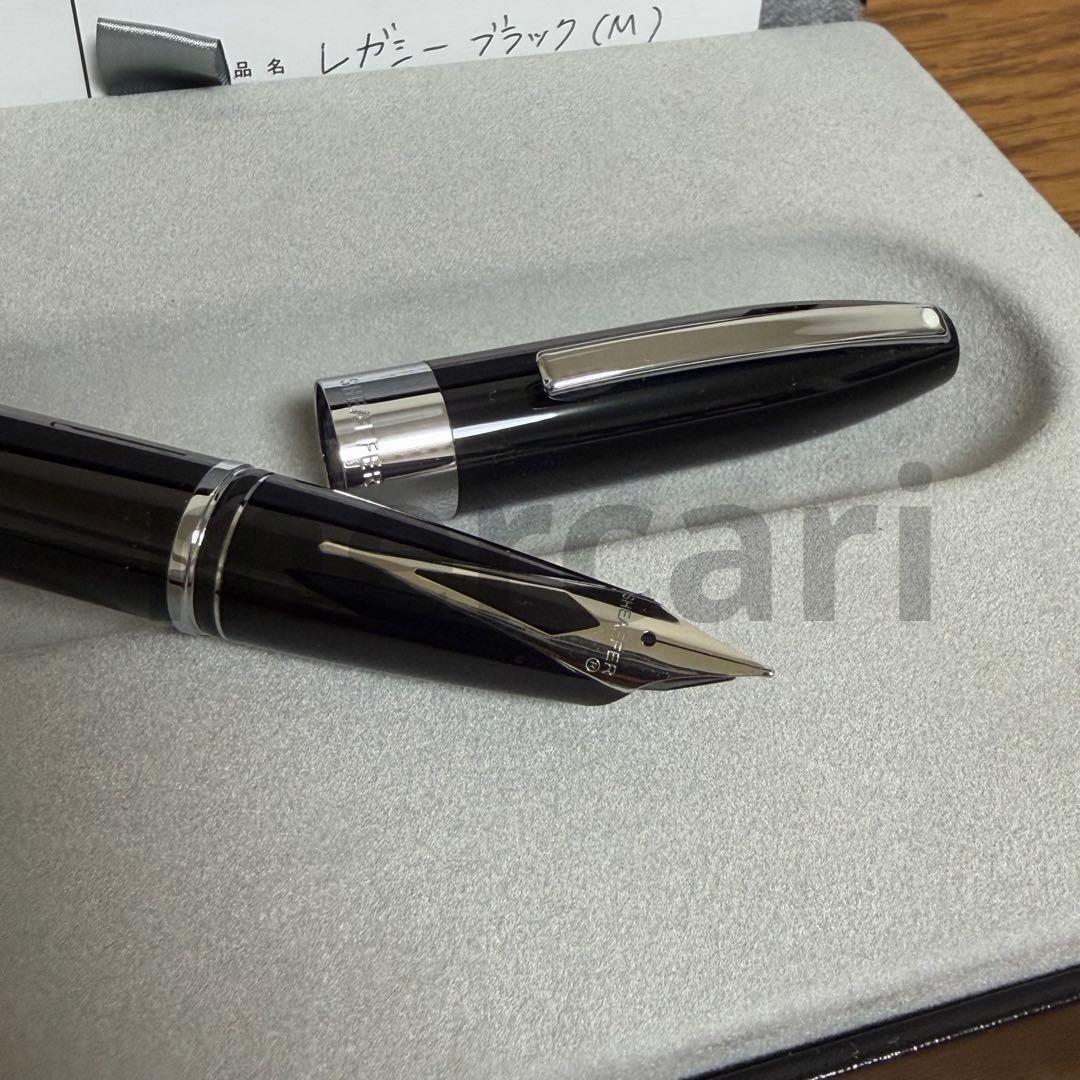 【限定値下げ】SHEAFFER レガシー ブラック 万年筆 (M)