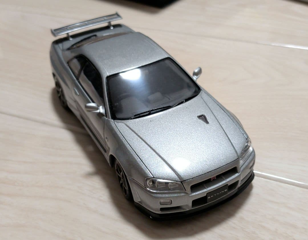 自動車 Nissan Skyline GT-R (R34) V-SPEC II 1/24
