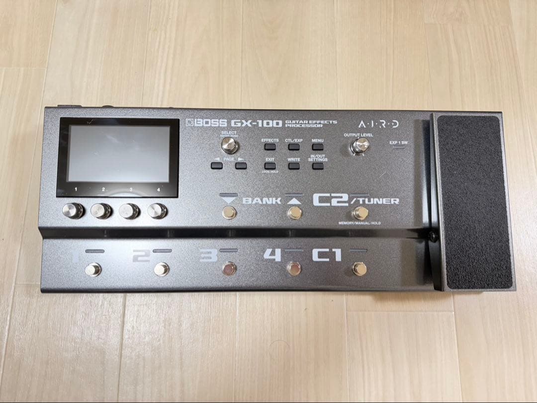 値下げ‼️BOSS GX100 GUITAR EFFECTS PROCESSOR