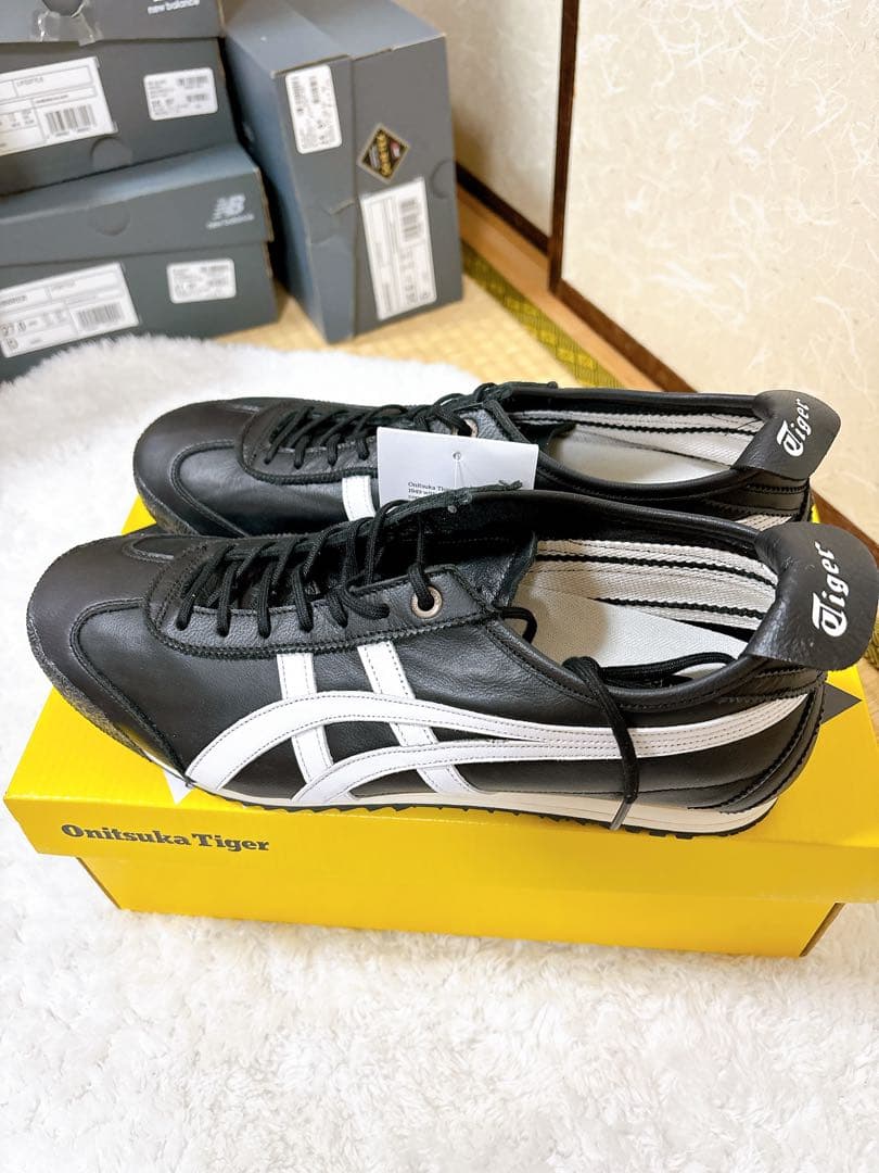 Onitsuka Tiger ブラック/ホワイト スニーカー