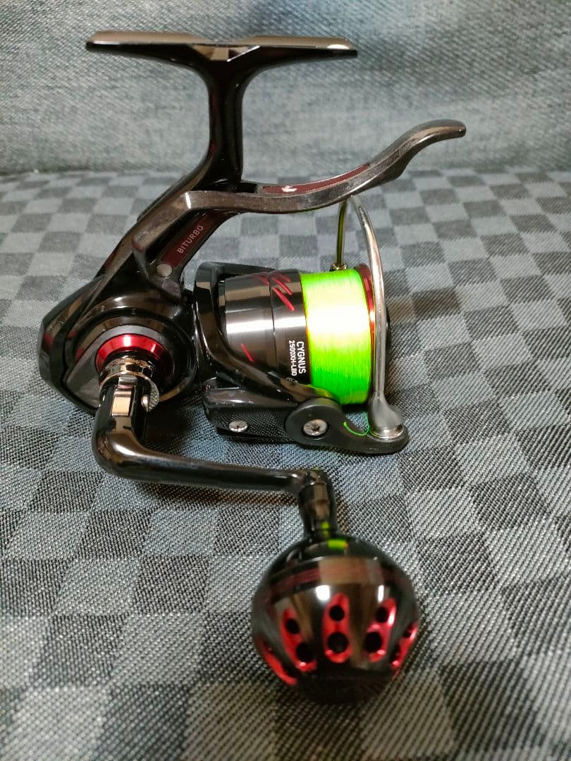 Daiwa 23CYGNUS 2500XH-LBD レバーブレーキリール