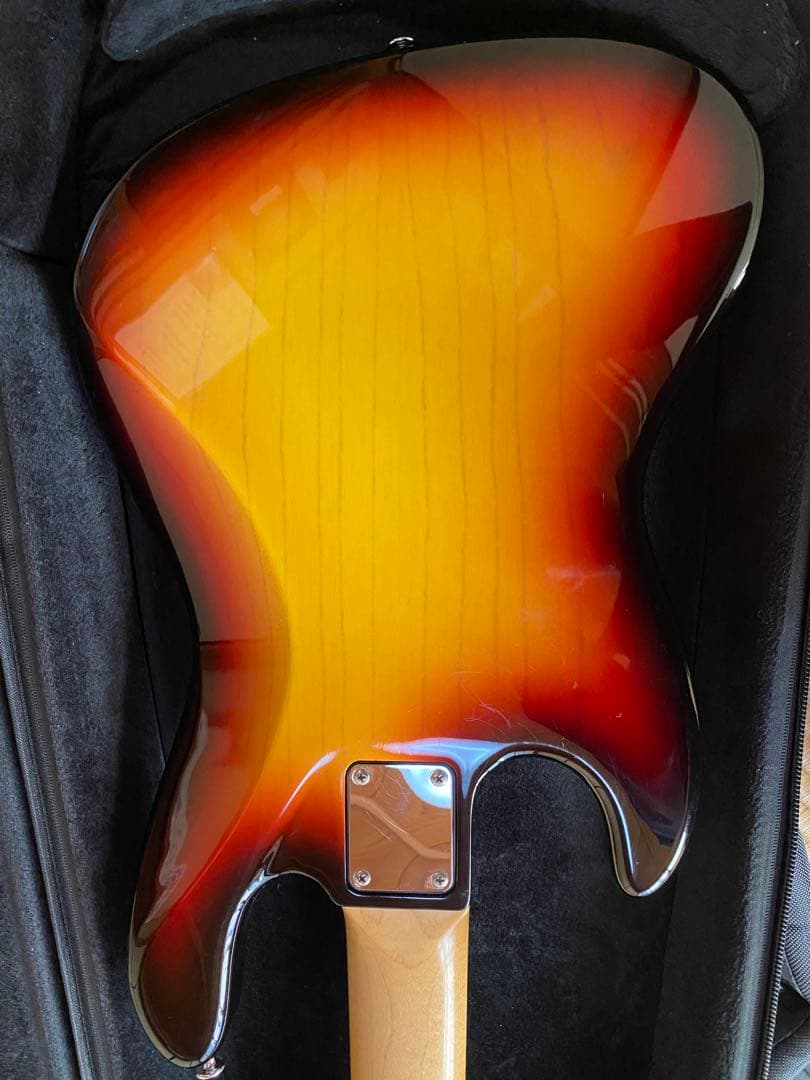 ベース momose MJ-Five1