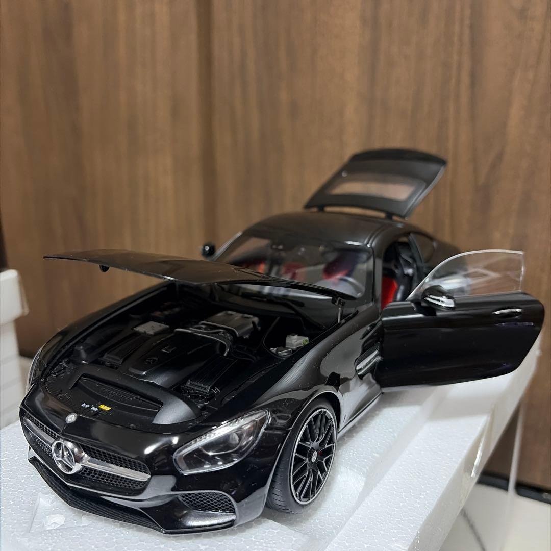 AUTOart MERCEDES-AMG GT S ブラック