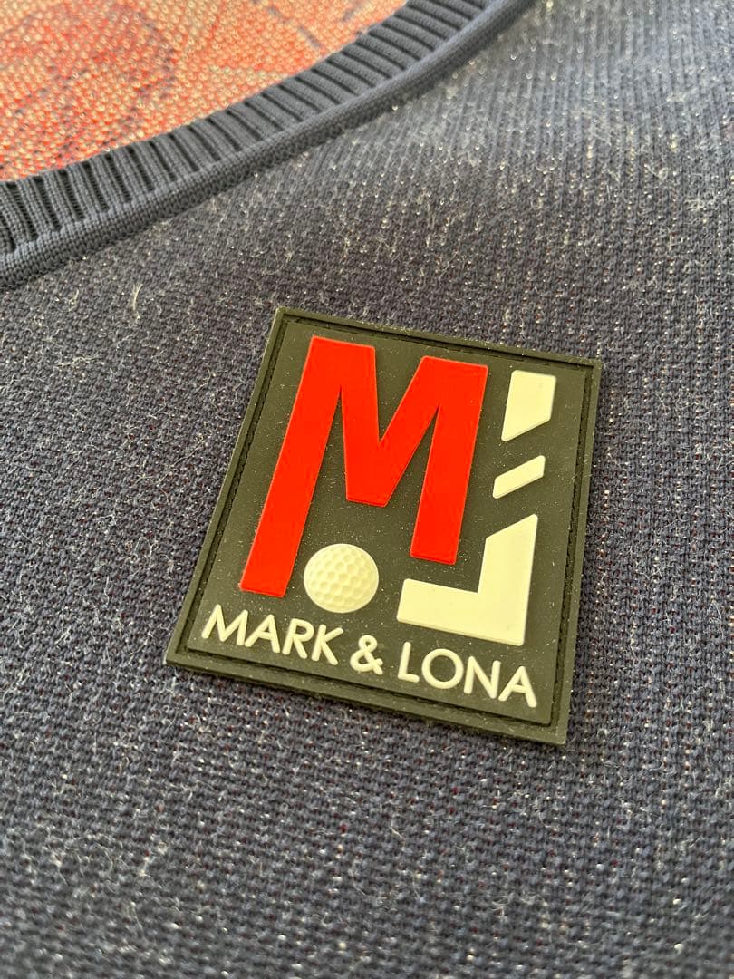 MARK & LONA Vネックセーター36サイズ
