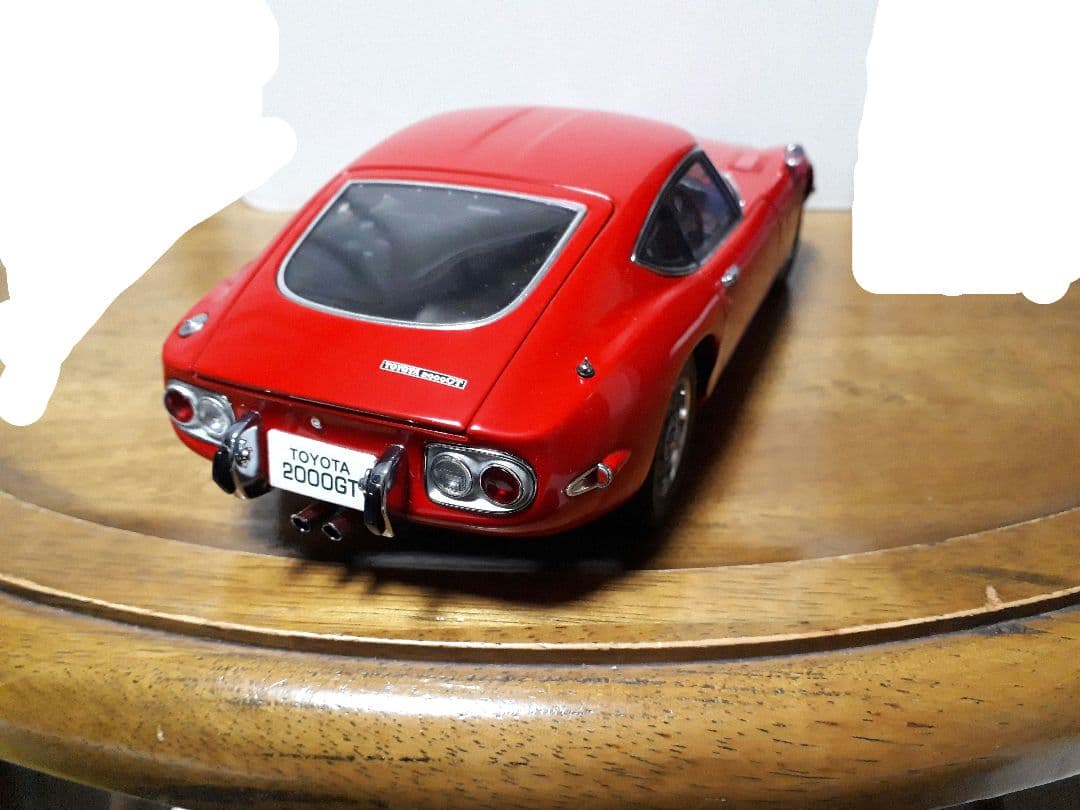 トヨタ 2000GT 1/18 ミニカー　オートアート