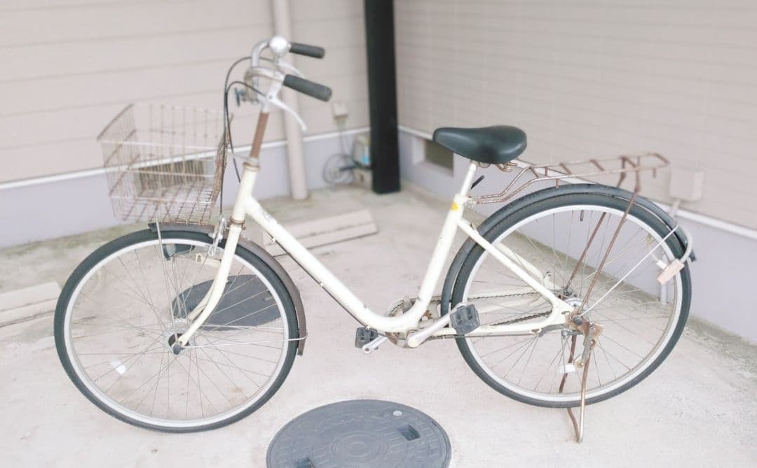 ★冬のお値下げ★♡無印良品　自転車♡前のタイヤがパンクしてました★