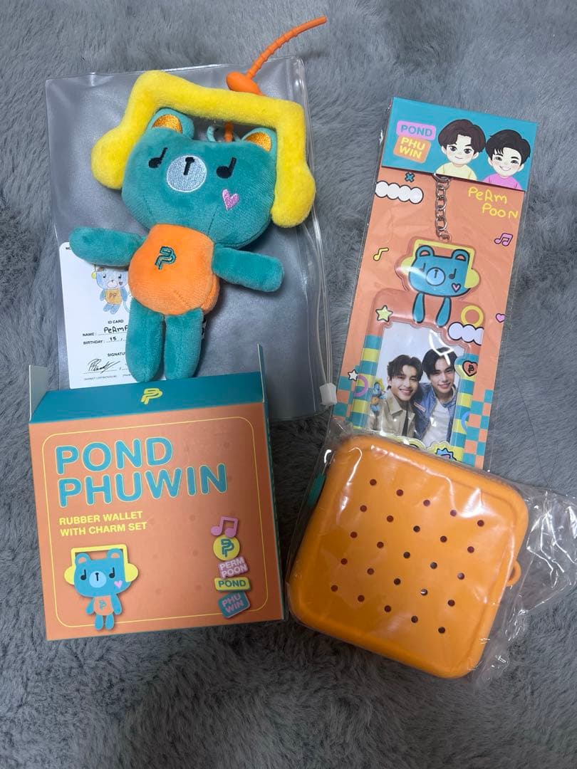PondPhuwin グッツ各種