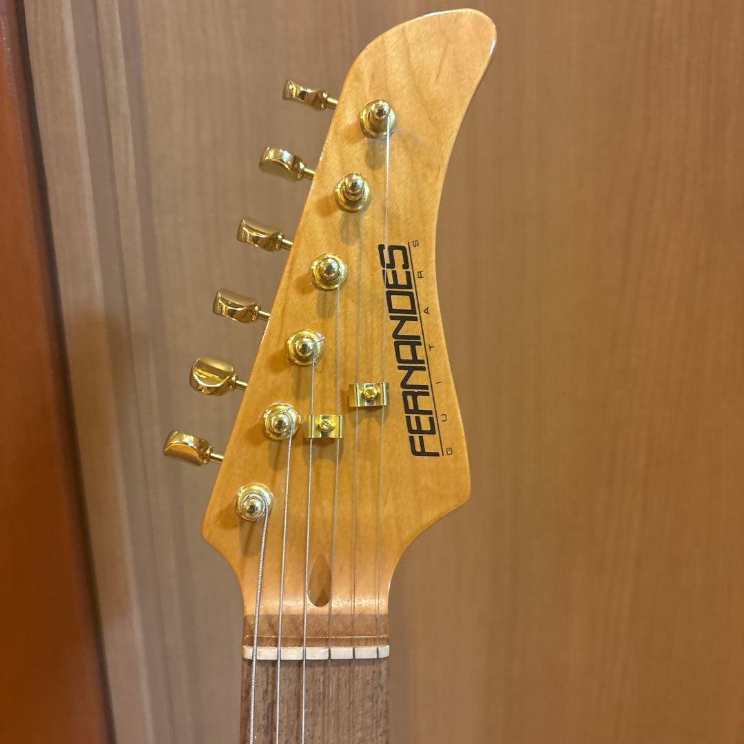 FERNANDES LE-1Z ストラトタイプ ゴールドパーツ仕様 サンバースト