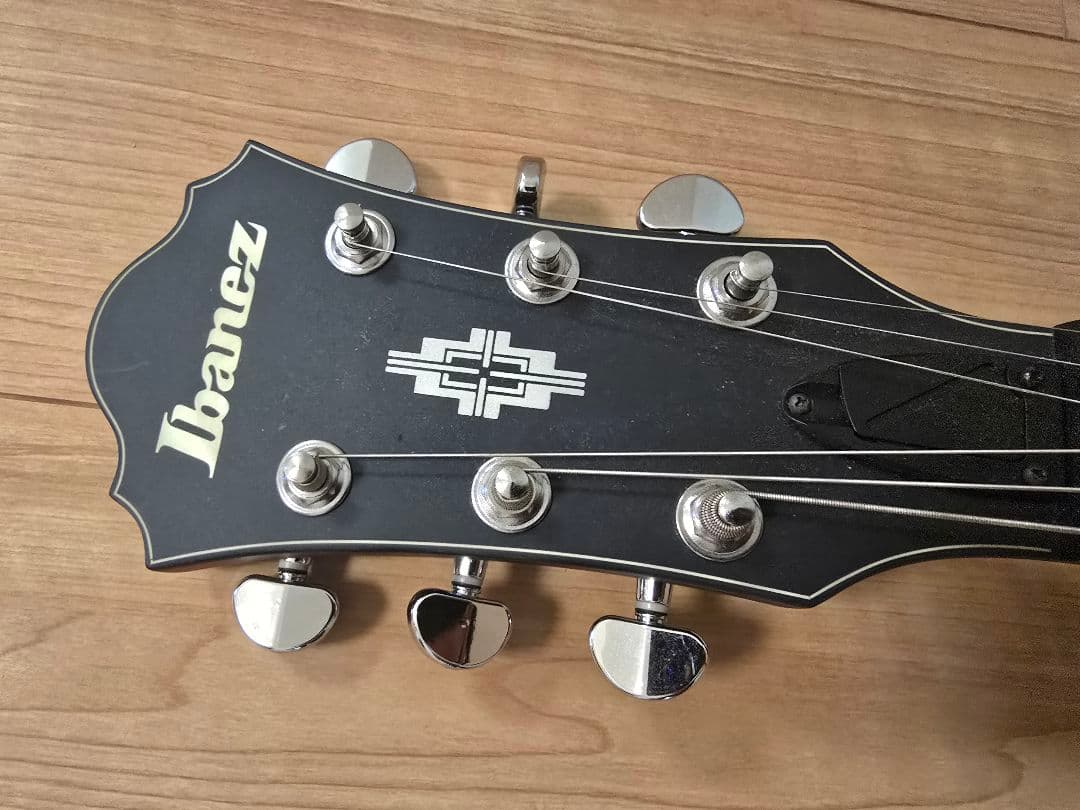 Ibanez AM73B-TF セミアコースティックギター