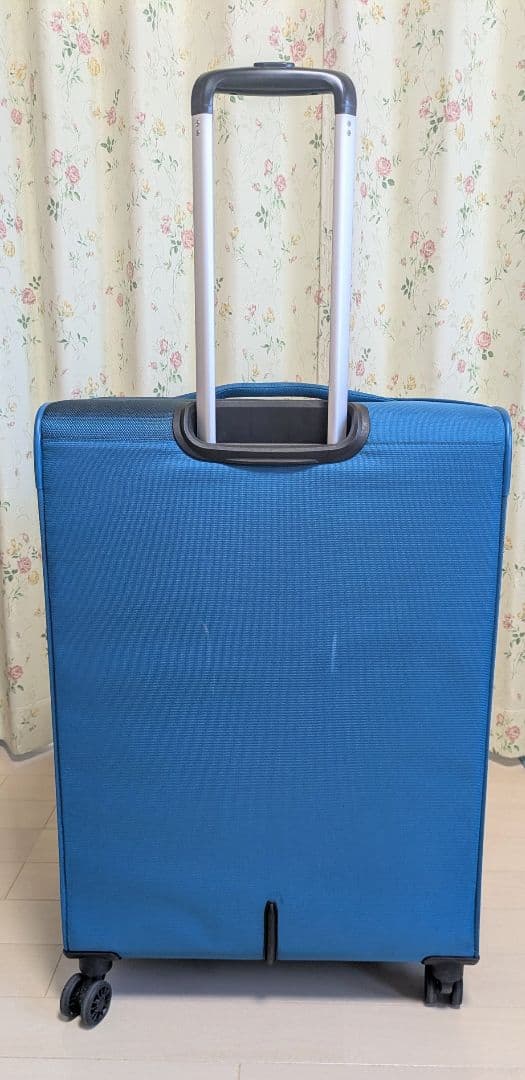 Y*i様 AMERICAN TOURISTER スーツケース