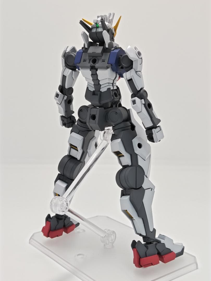 ガンプラ　HGガンダムジリウス　完成品
