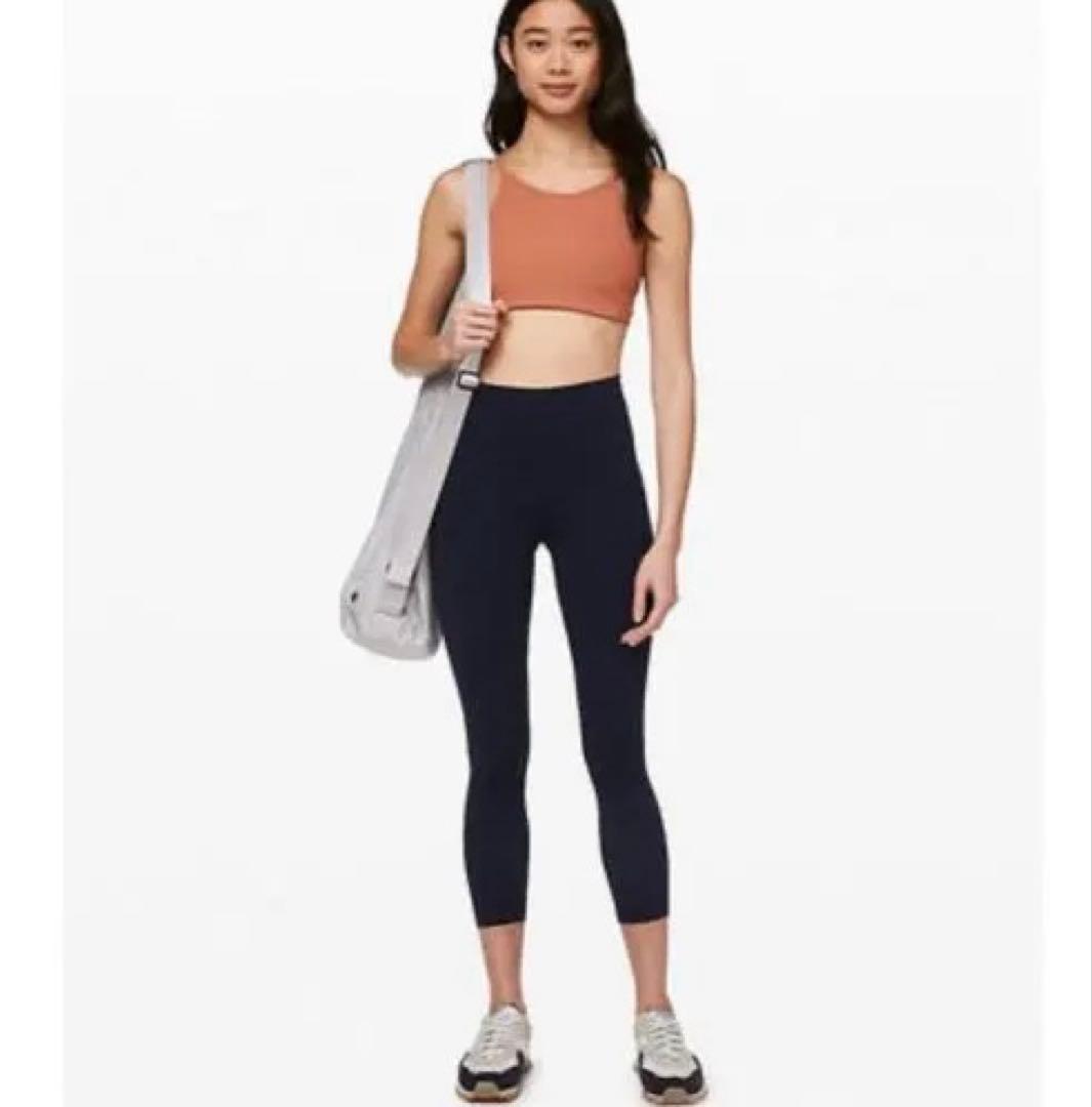 lululemon 新品未使用　ハイライズタイツ25インチ サイズ4 紺色