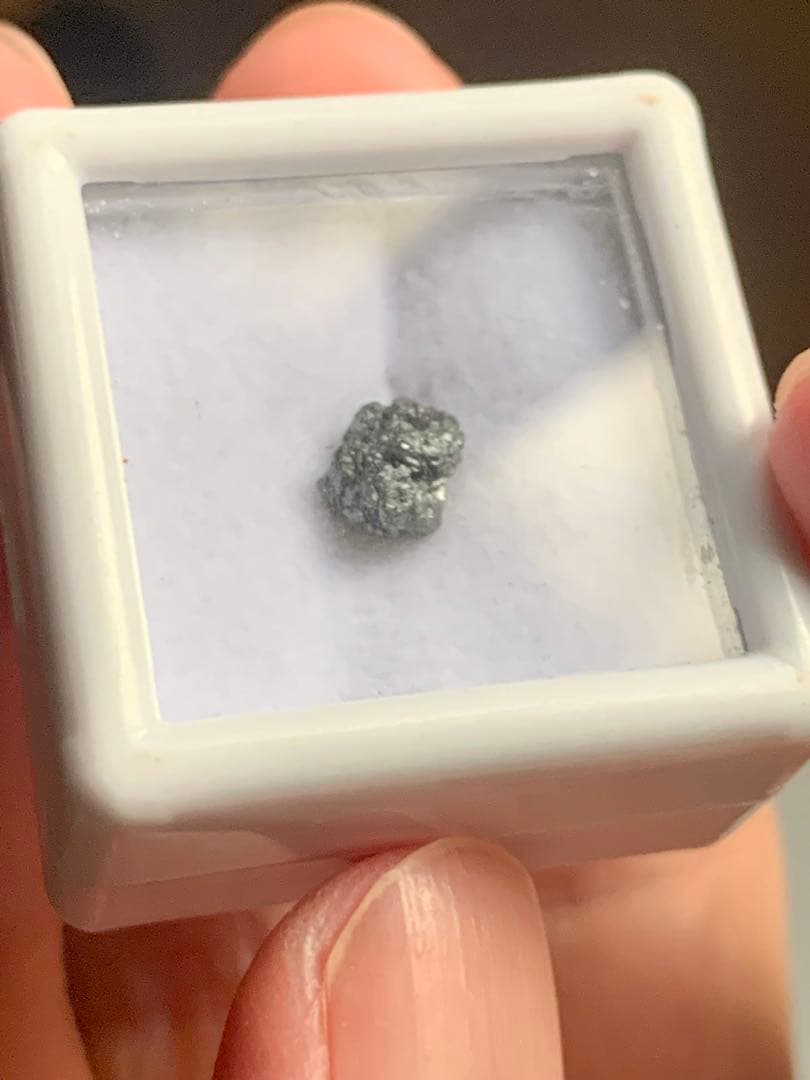 特大ダイヤモンド　原石　1.0ct 隕石ダイヤモンド　ダイア　ルース　標本　化石