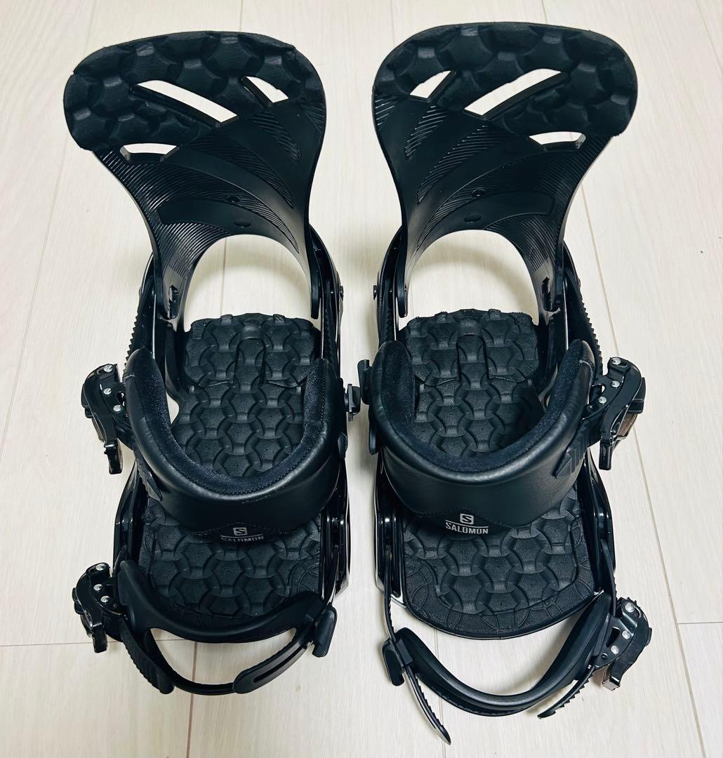 美品　Salomon スノーボード ビンディング M