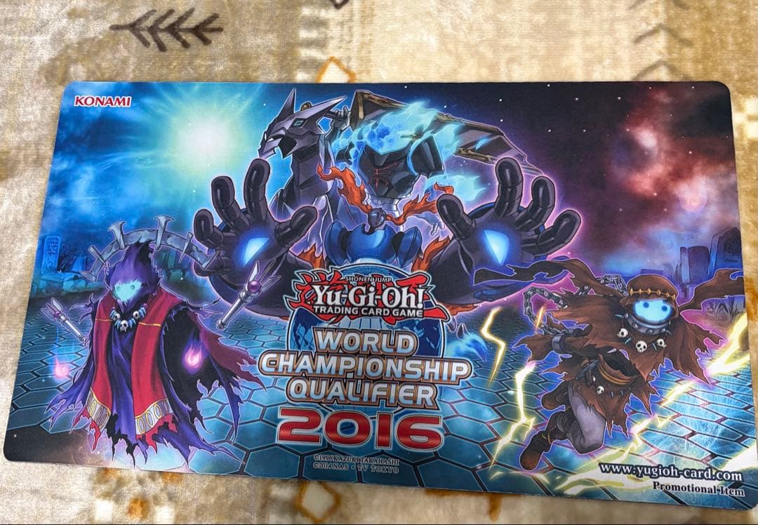 遊戯王 WCS2016幻影騎士団ファントムナイツプレイマット