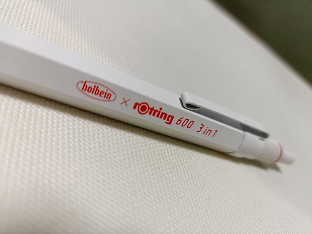 holbein x rotring 600 3 in 1 ホワイト