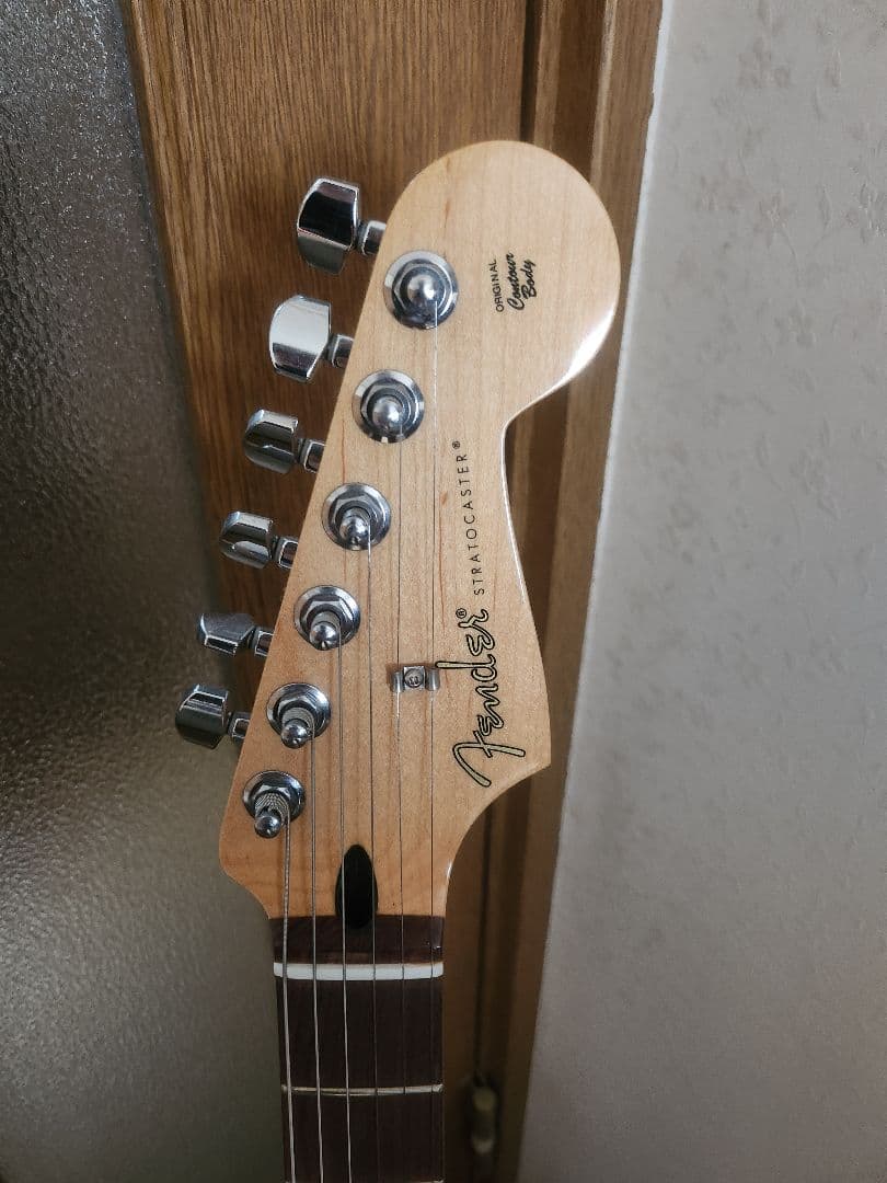 ギター Fender Player Stratcaster HSH