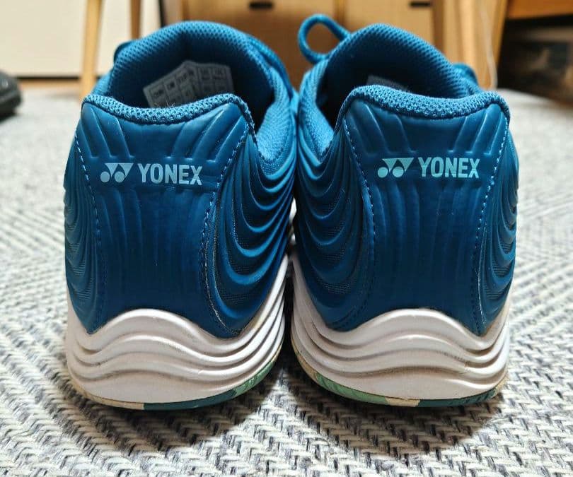 YONEX　テニスシューズ