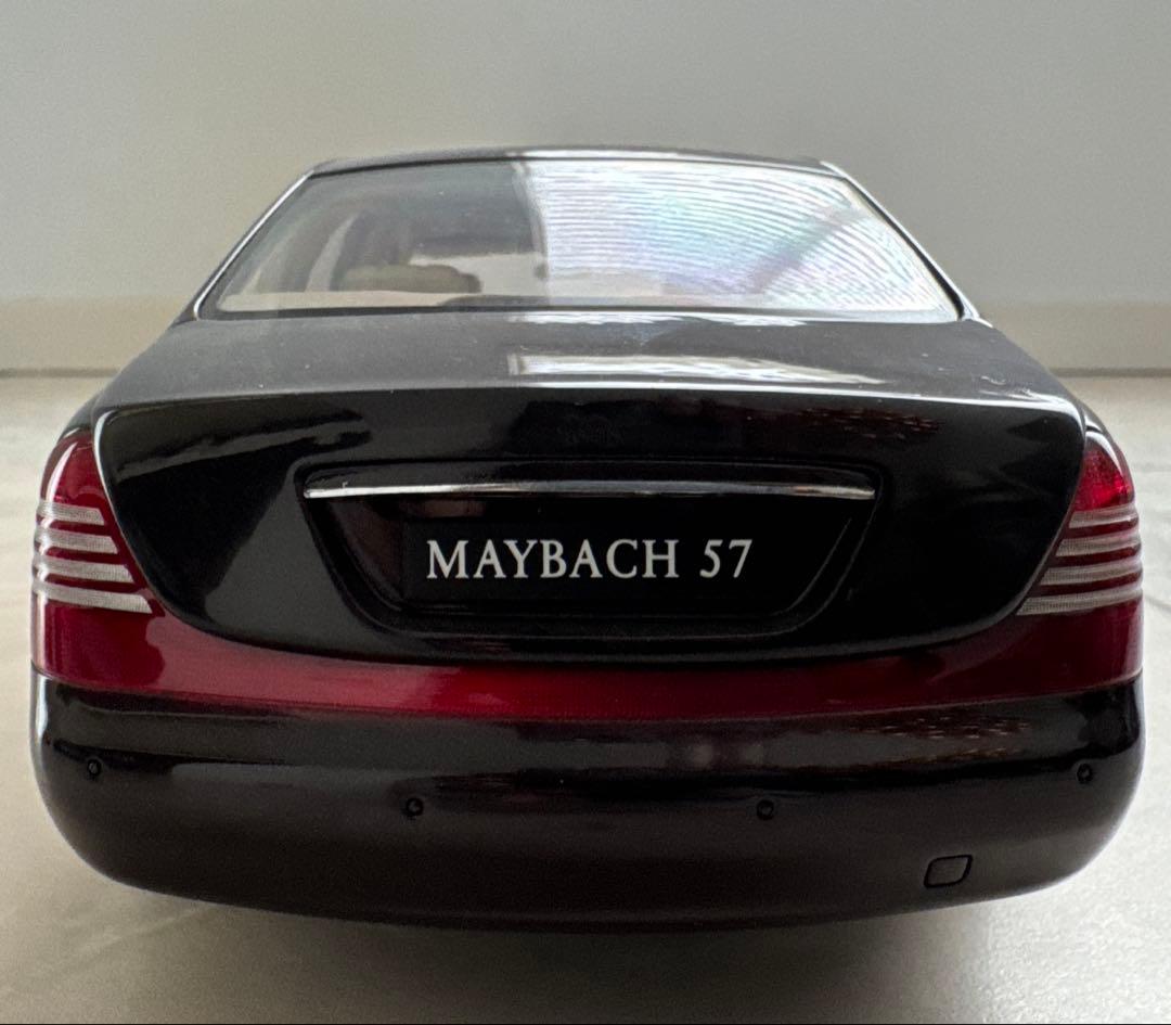 Maybach 57 モデルカー⭐︎1/18スケール⭐︎ AUTOart ツートーン