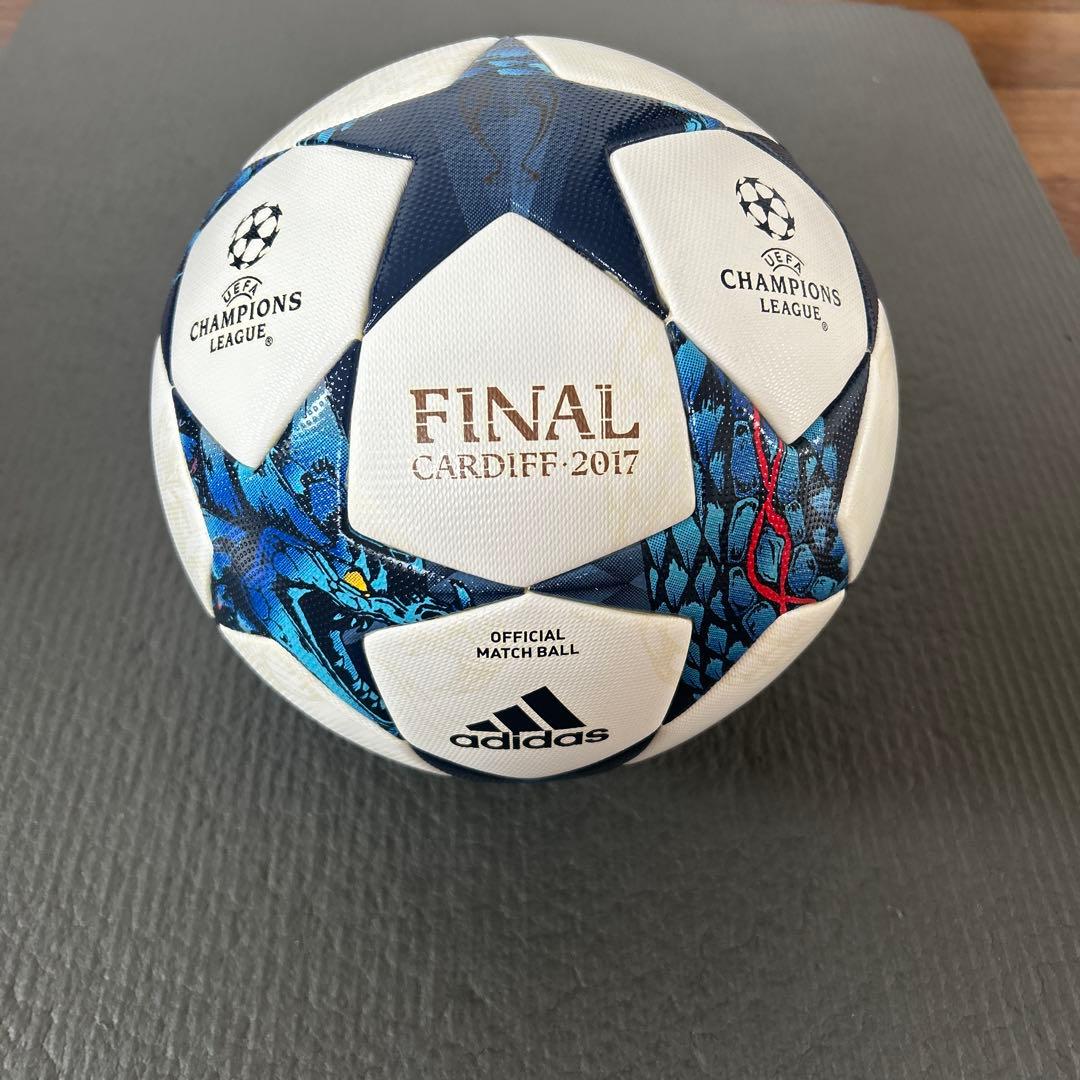 adidas FINAL CARDIFF 2017 サッカーボール