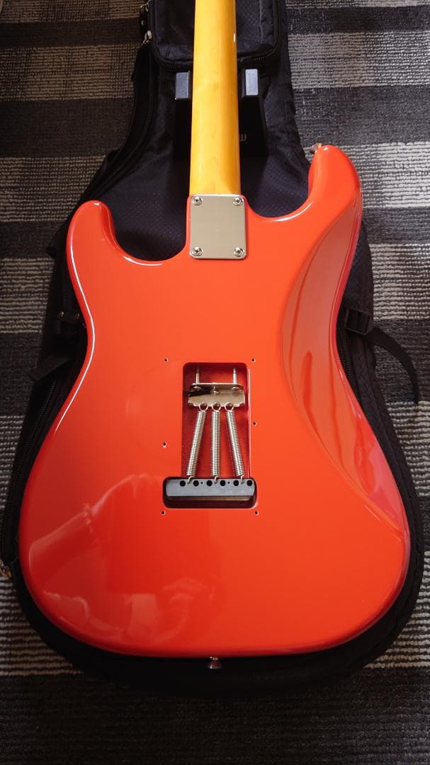 Fender Japan：ST62-78TX Fiesta Red