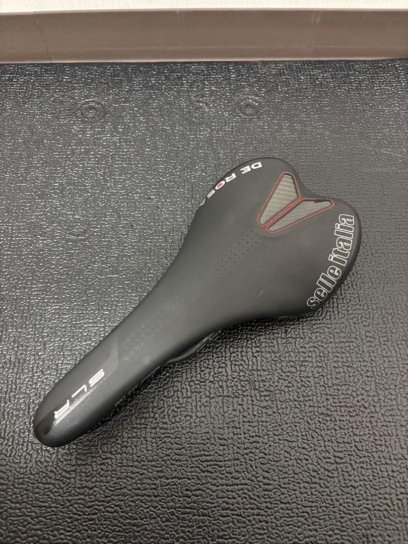 selle italia SLR フルカーボンサドル ブラック