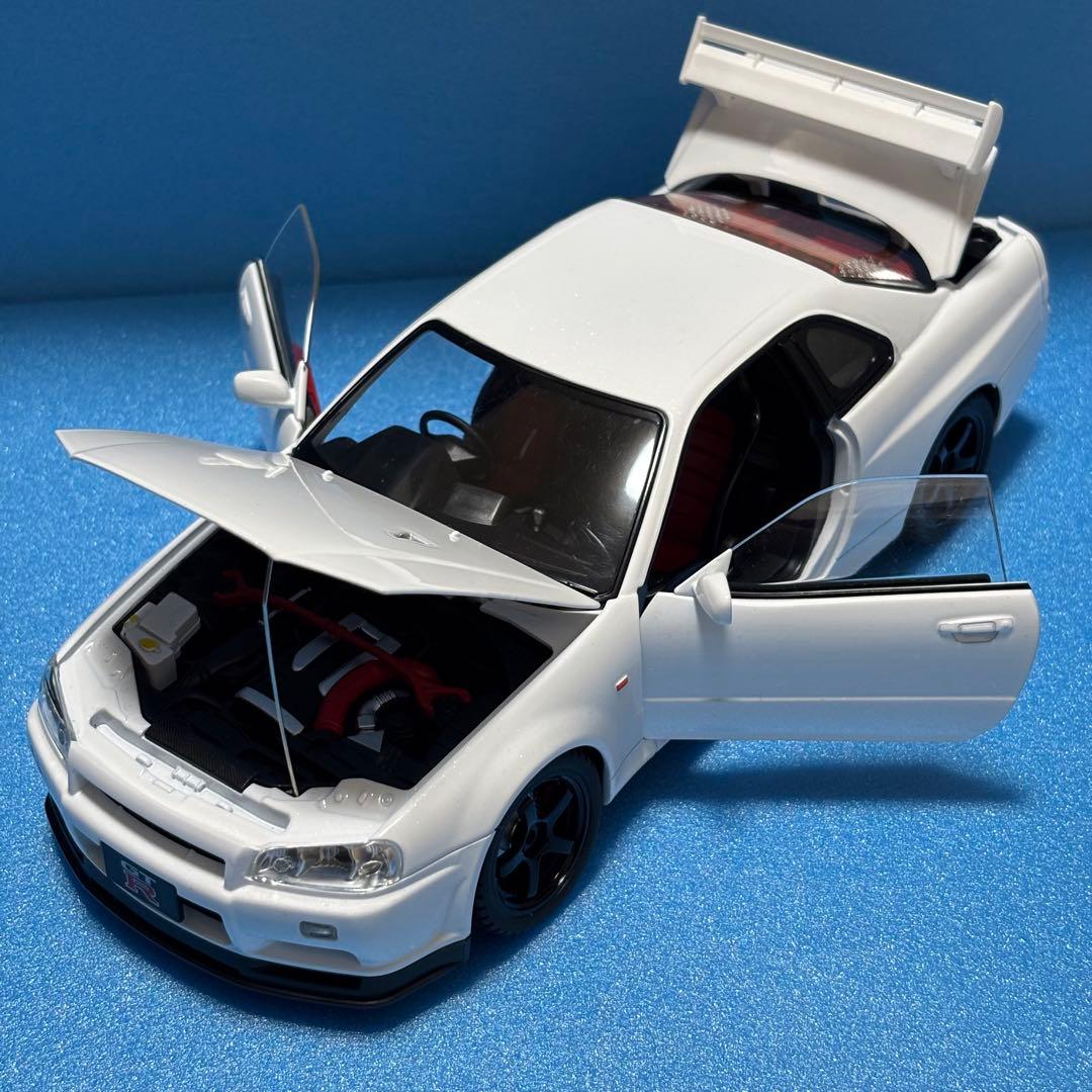 ダイキャスト　大迫力　日産　スカイライン　GT-R R34 1/18 模型