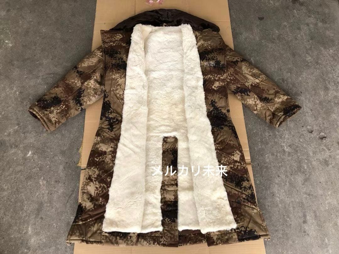 【新品　写真はサンプル】 中国軍　07式防寒服 ウール裏地付きの防水・防風ウェア