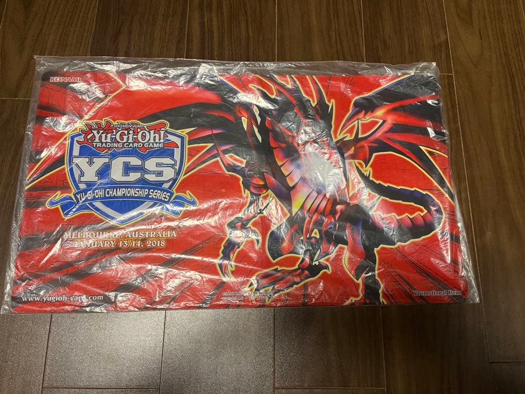 遊戯王 真紅眼の黒竜 プレイマット YCS2017 未開封