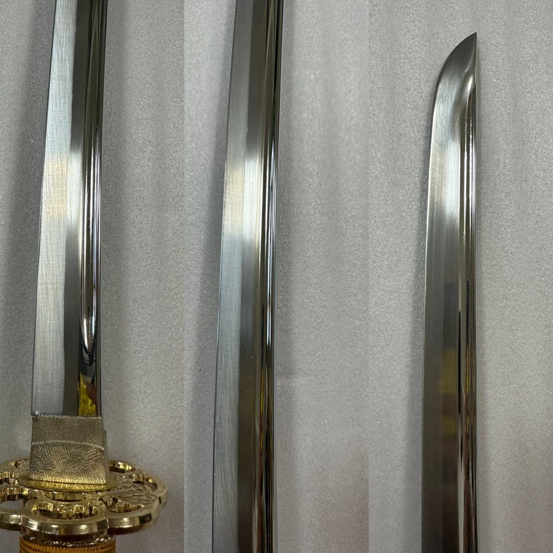 新品 模造刀　樋入り刀身 打刀 金鞘　コスプレ 鞘付き長さ約105cm 26A3