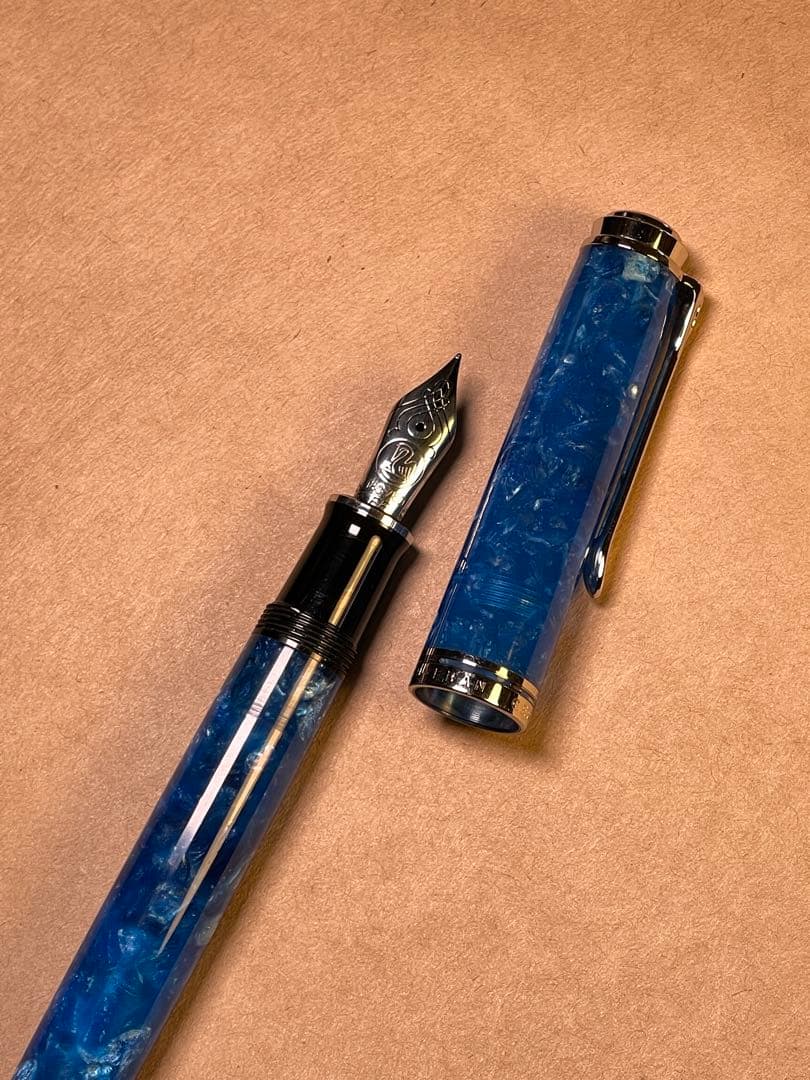 最終値下げ　Pelikanペリカン万年筆M805 ヴァイブラントブルーケース付き