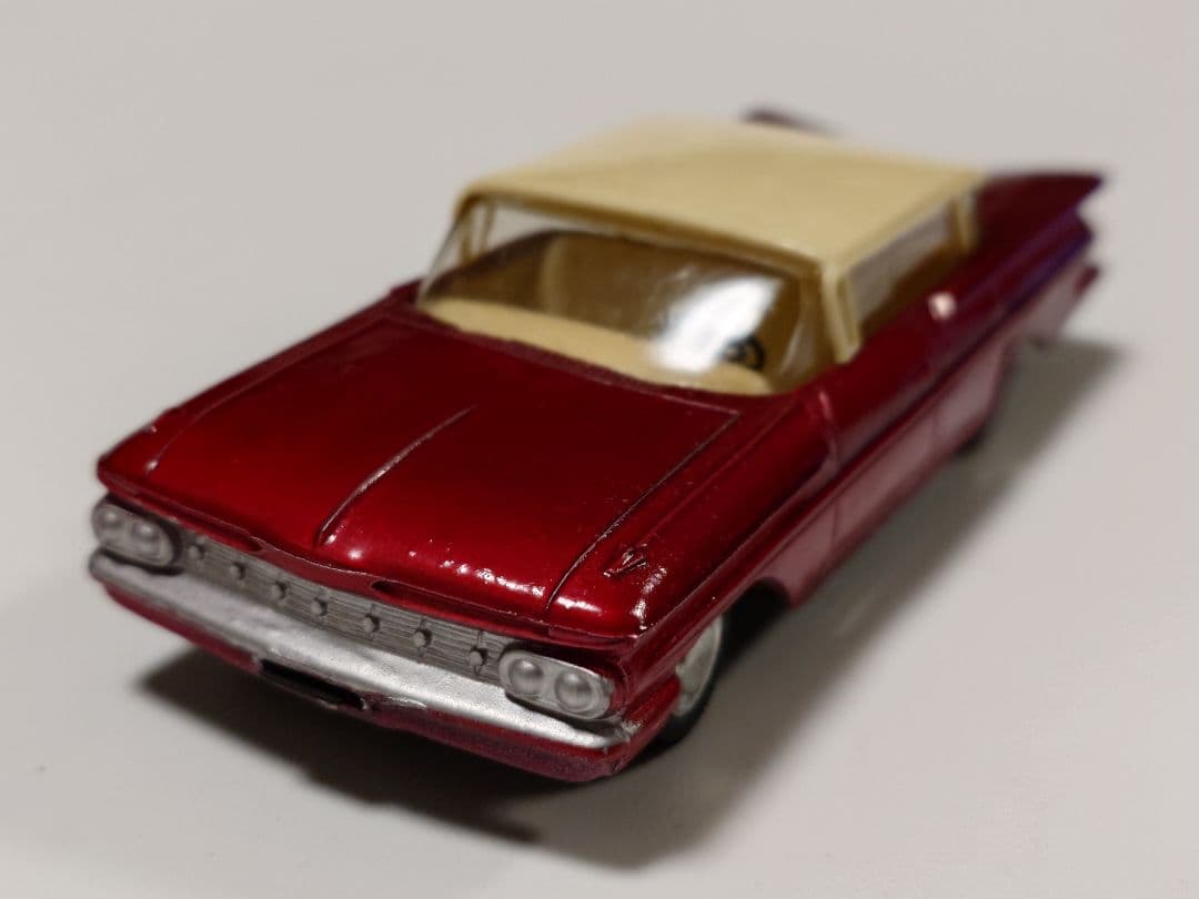 ミニカー BUBY art.1009 CHEVROLET IMPALA POLICIA