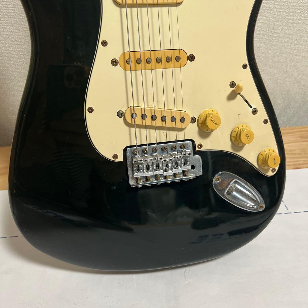 Fender Stratocaster ブラック
