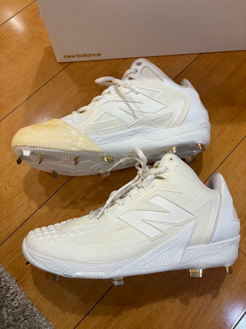 ニューバランス スパイク Ohtani v1 l 2E ホワイト