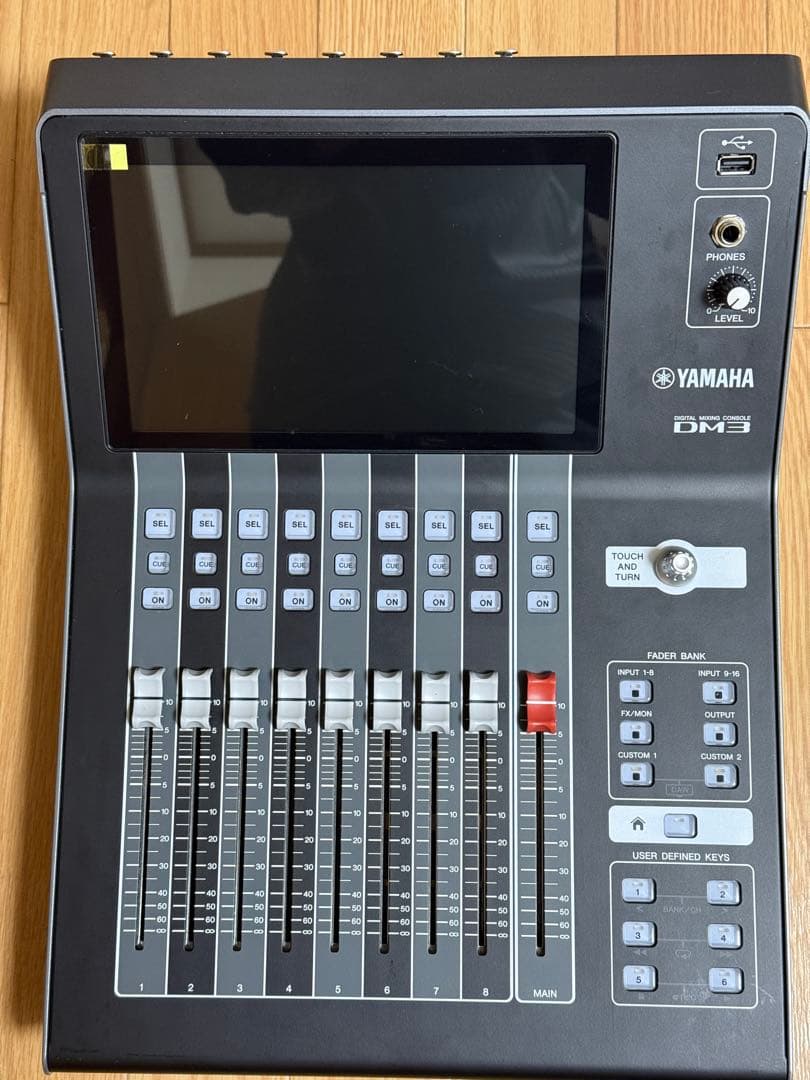 Yamaha DM3 デジタルミキサー