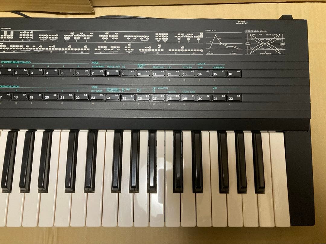 YAMAHA DX7s シンセサイザー キーボード ヤマハ 071003