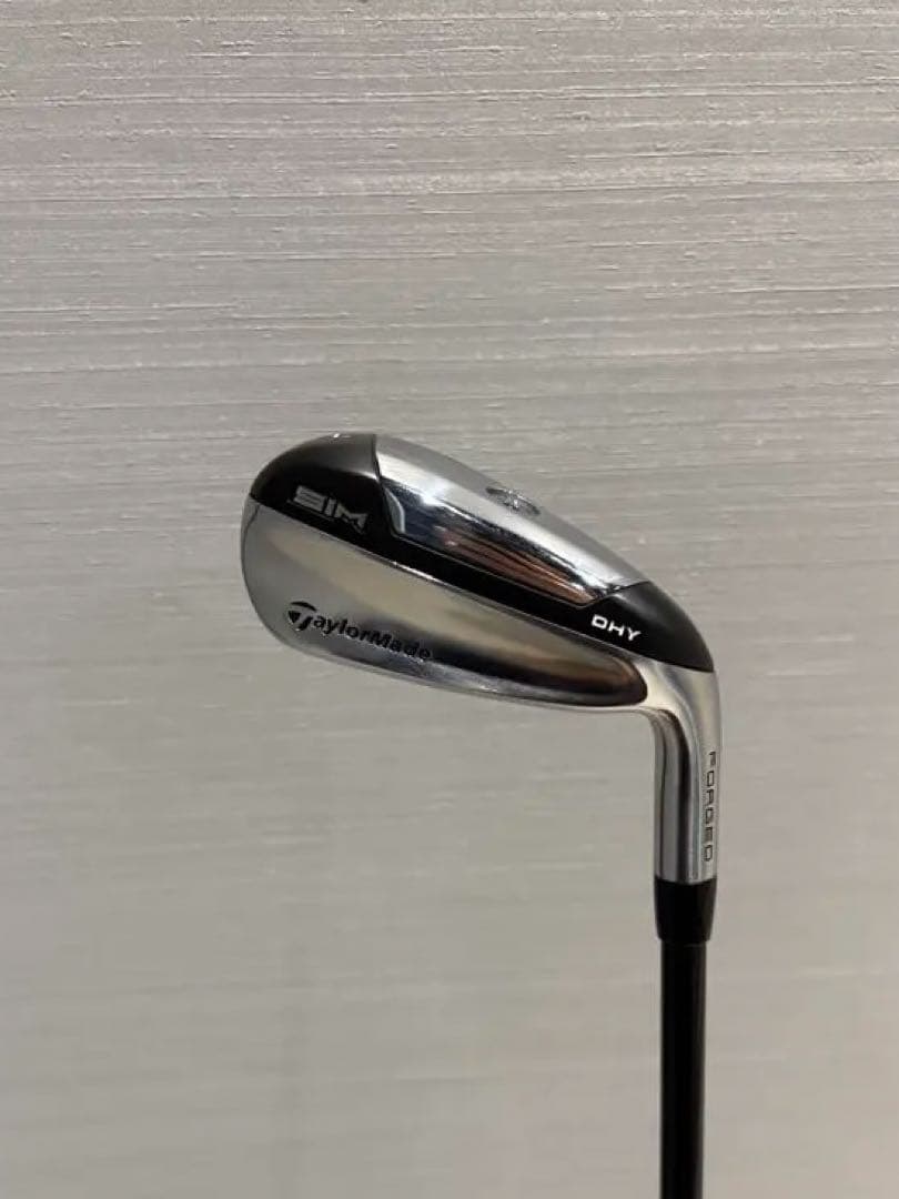 【美品】TaylorMade SIM DHY ユーティリティ 4番