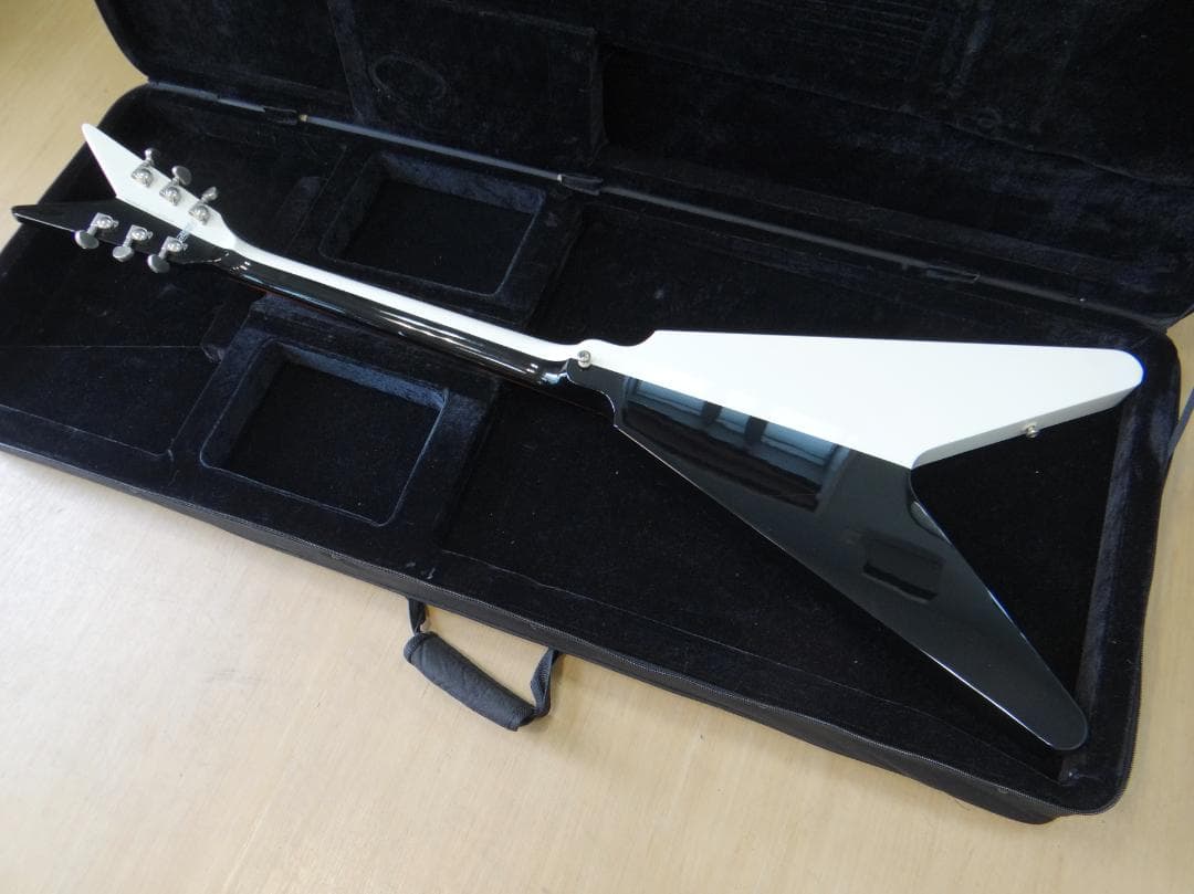 ギター Dean Michael Schenker Signature Retro