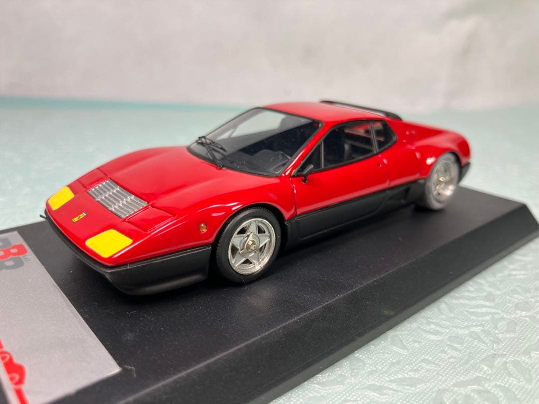 Ferrari 512 BB ストリート　1976年 レッド