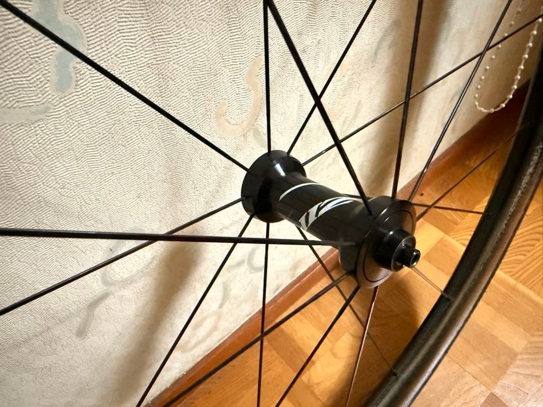 ZIPP 303 Firecrest フルカーボンチューブラーホイール前輪