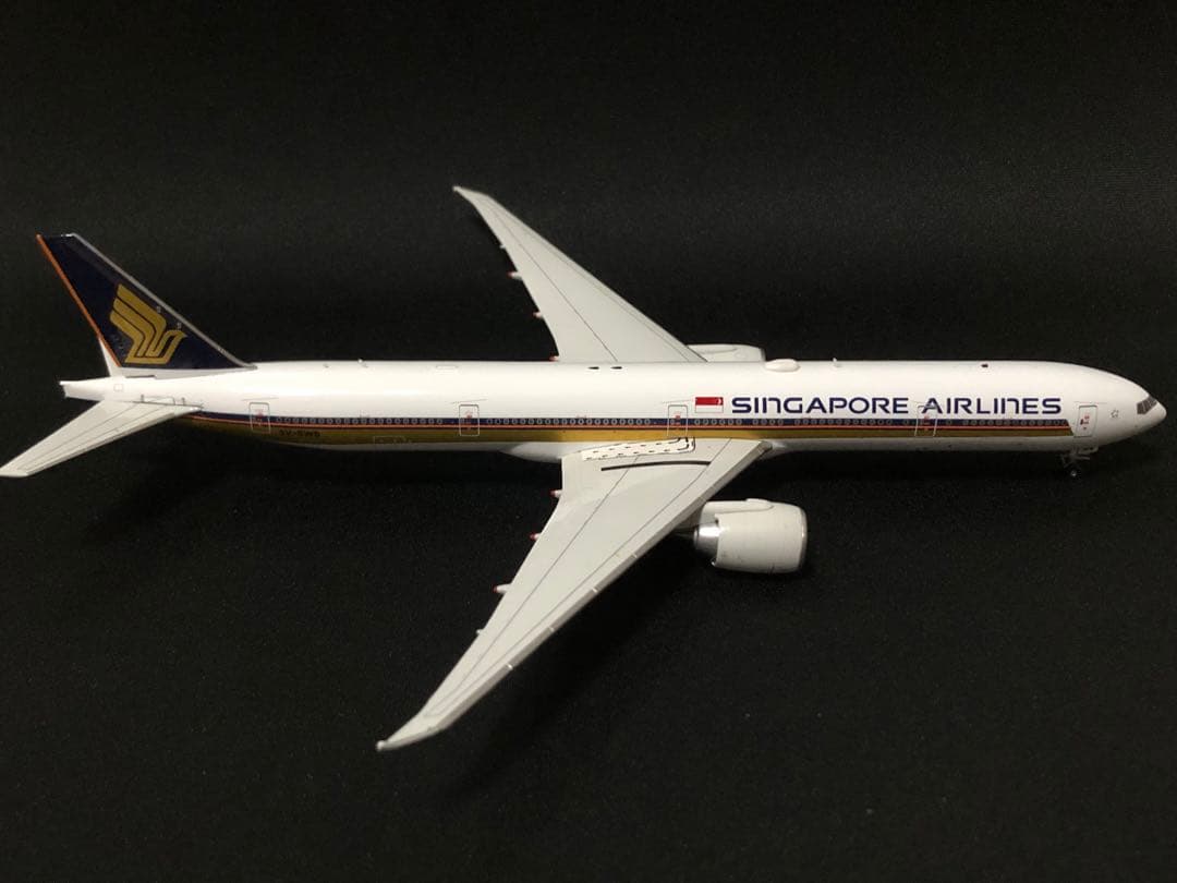 航空機・ヘリコプター Singapore B777-300ER 9V-SWS