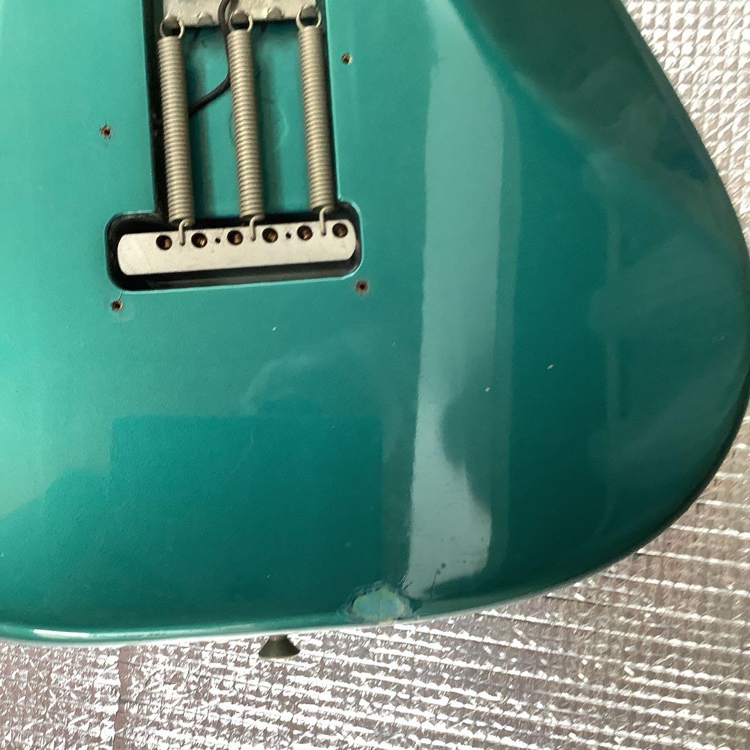 FENDER USAアメリカンヴィンテージ1962 OceanターコイズBlue