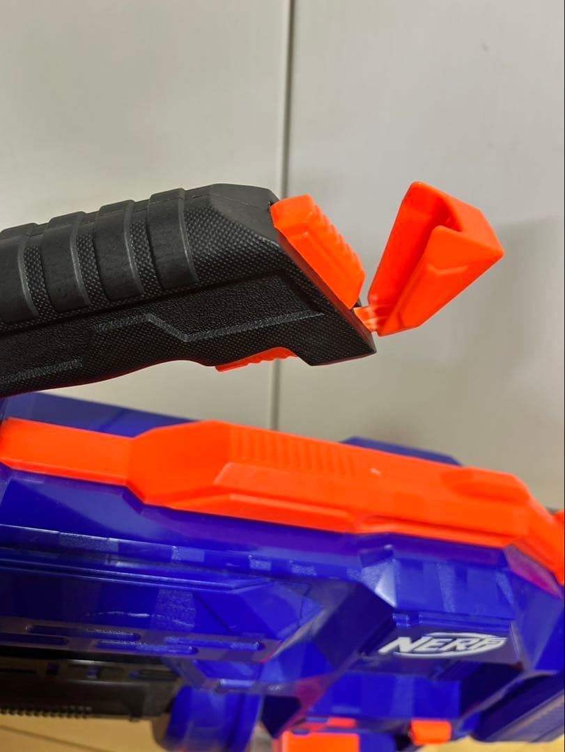 r*1様 (激レア）NERF Titan CS-10 トイガン 80発マガジン