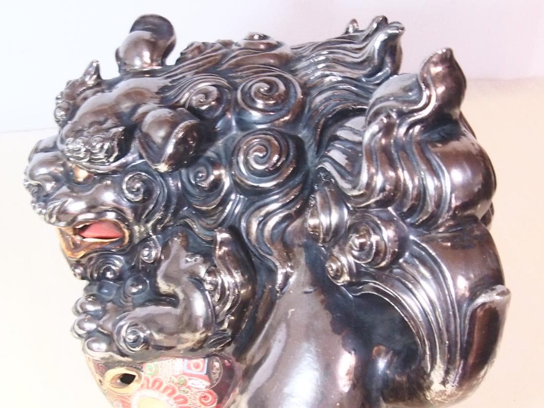 【希少・良品】九谷焼 狛犬 シルバー/銀色 玉乗り獅子/シーサー 魔除け 置物