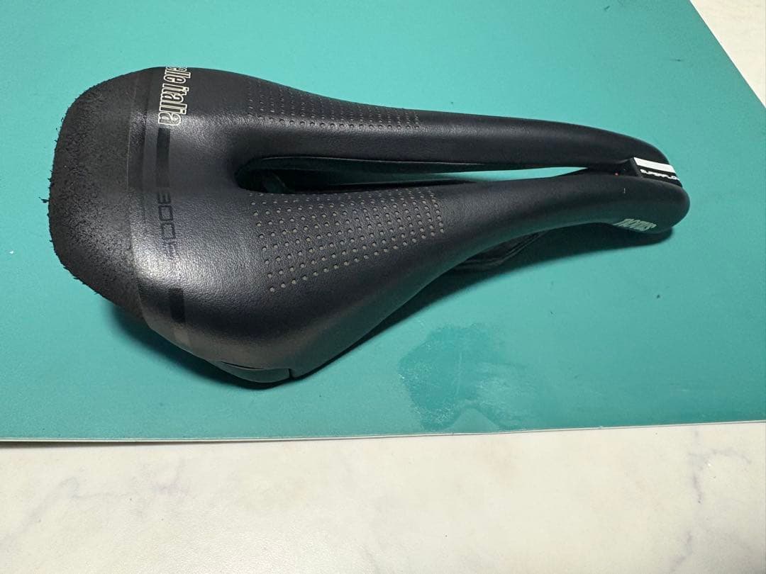 Selle Italia Novus Boost カーボンサドル ショートノーズ